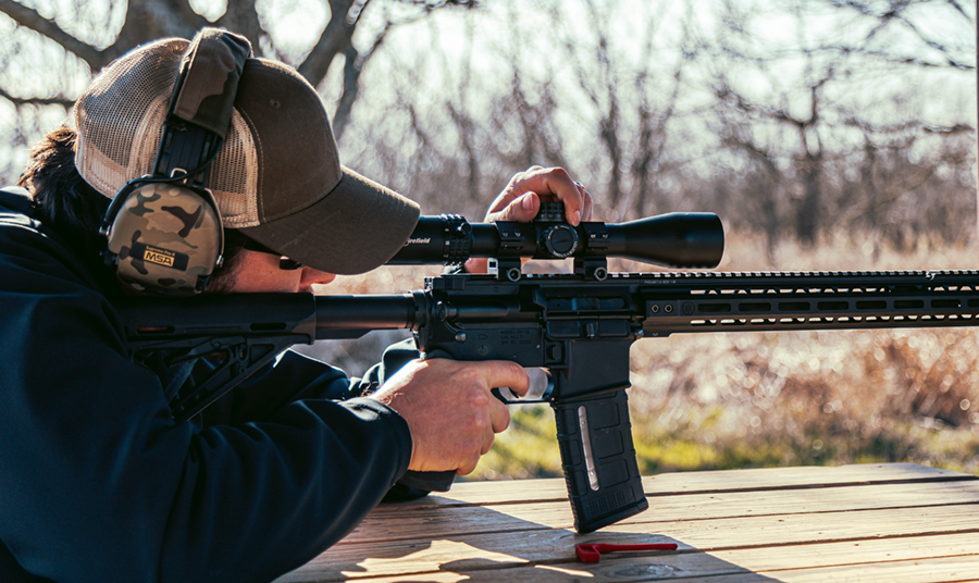 The Best Optic for your AR-15 – Firefield.com